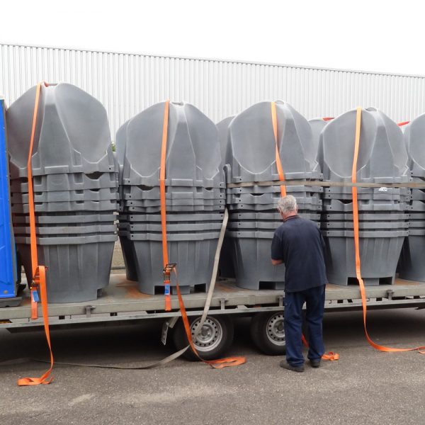 Mobile stackable urinal Pluto3 for events and city centers